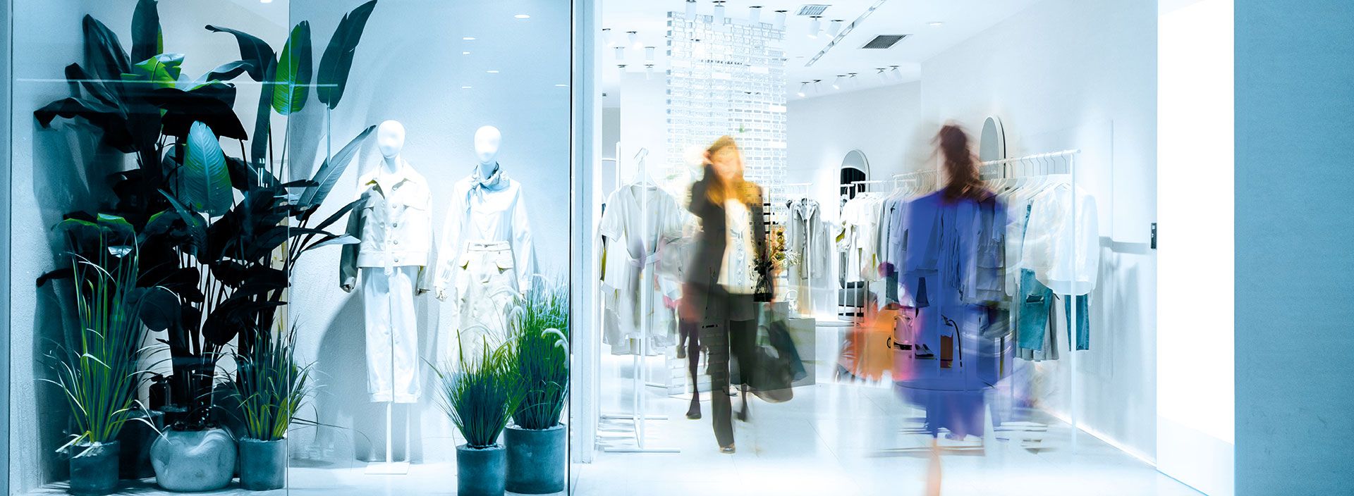 OptiSpot reflectors, diffusers, lenses for perfect light distribution